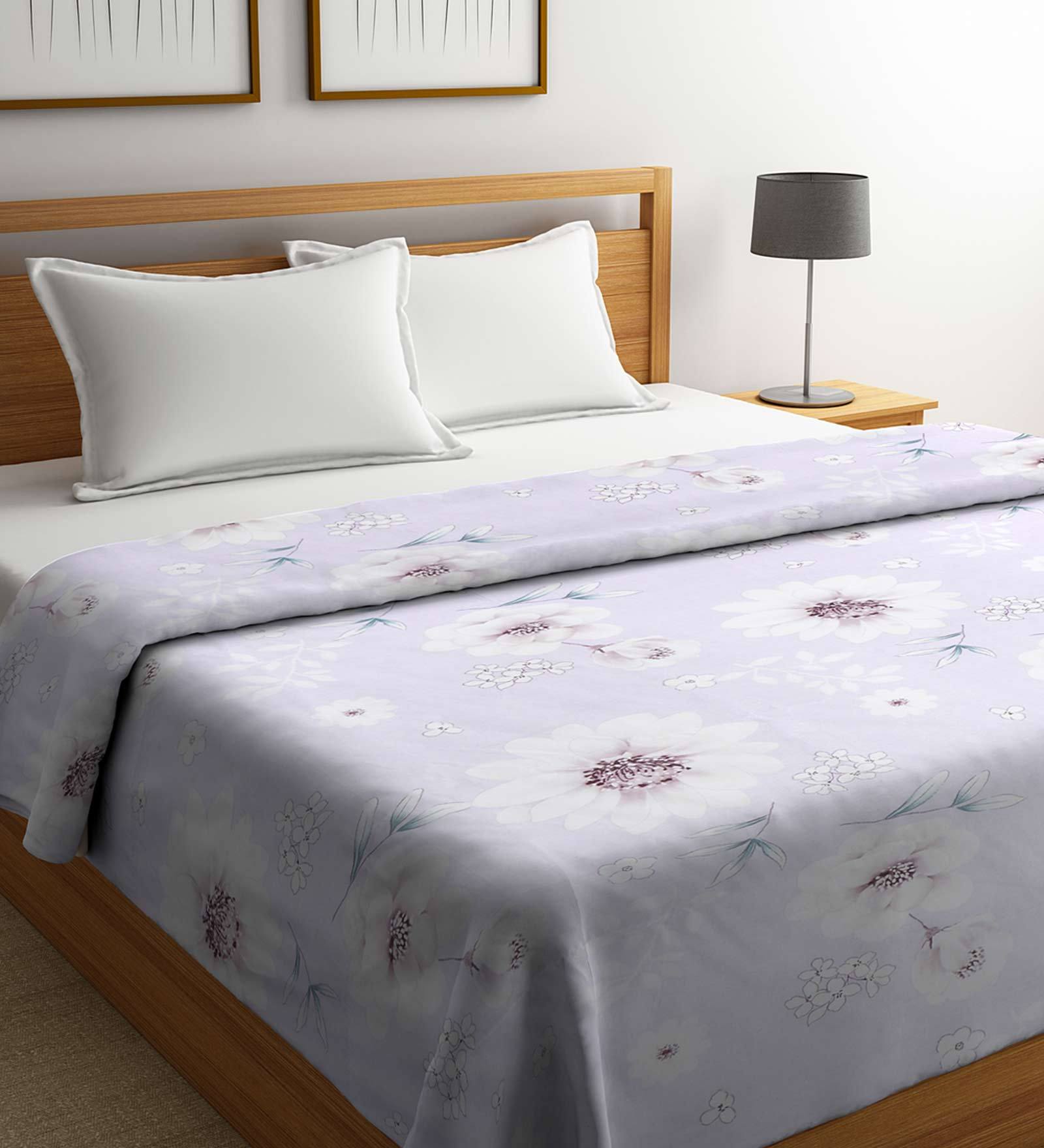 Buy Kaus Flannel 200 GSM Double Bed Reversible Dohar by Trident at 19% ...