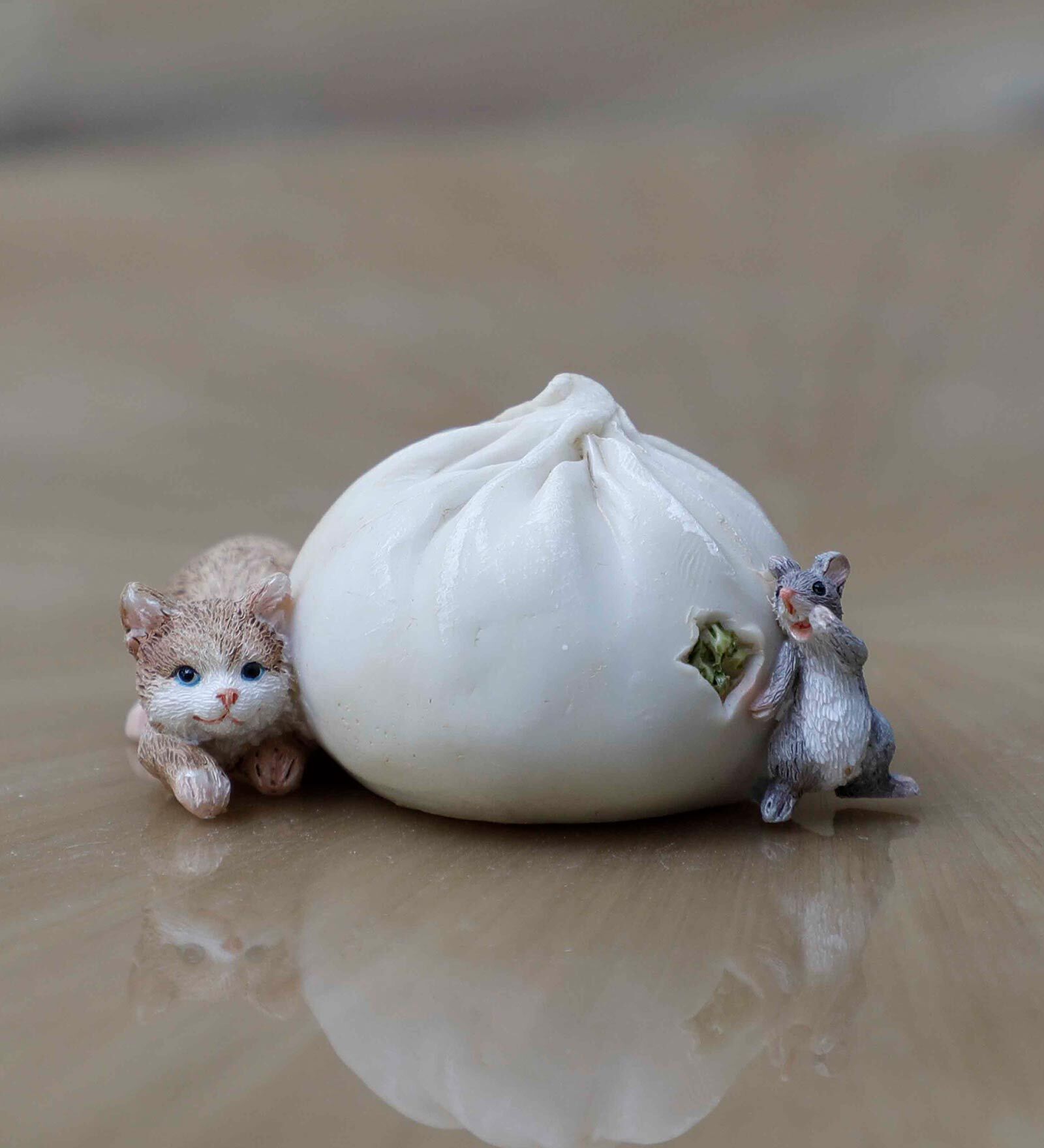 Buy Mini Cat & Mouse Multicolour Resin Figurine by Home4U at 20% OFF by ...