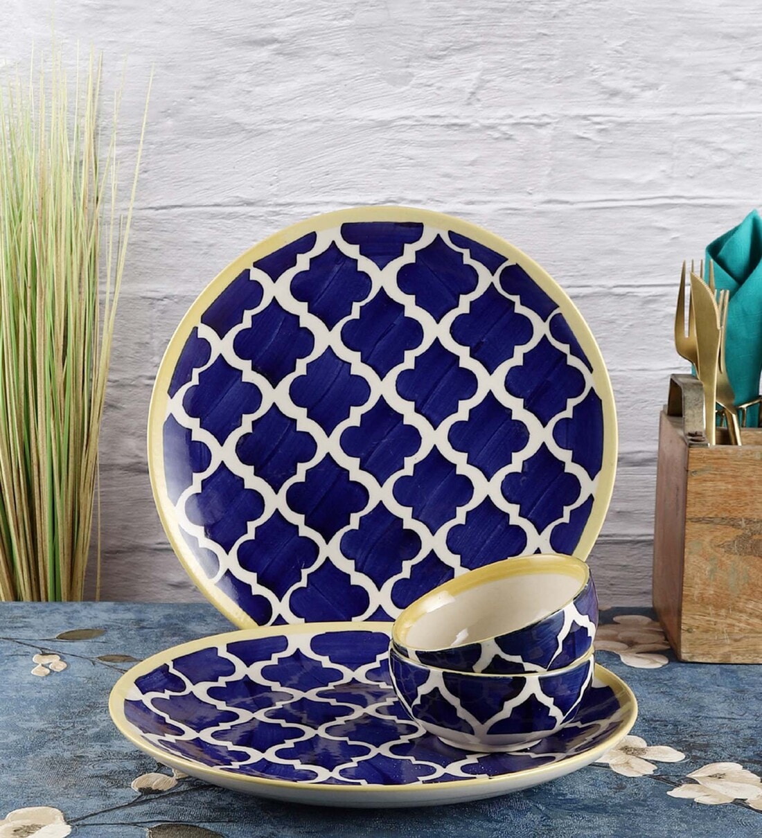 Buy Moroccan Blue 4 Pcs Ceramic Dinner Set by Vareesha Online - Dinnerware Sets - Dinnerware ...