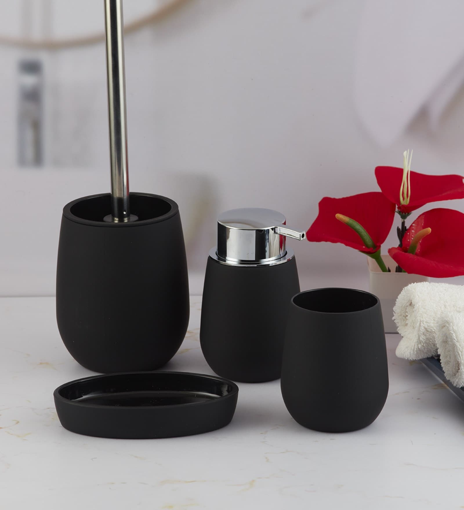 Buy Modern Black Acrylic Set of 5 Bath Accessories Set by Kookee at 20% ...