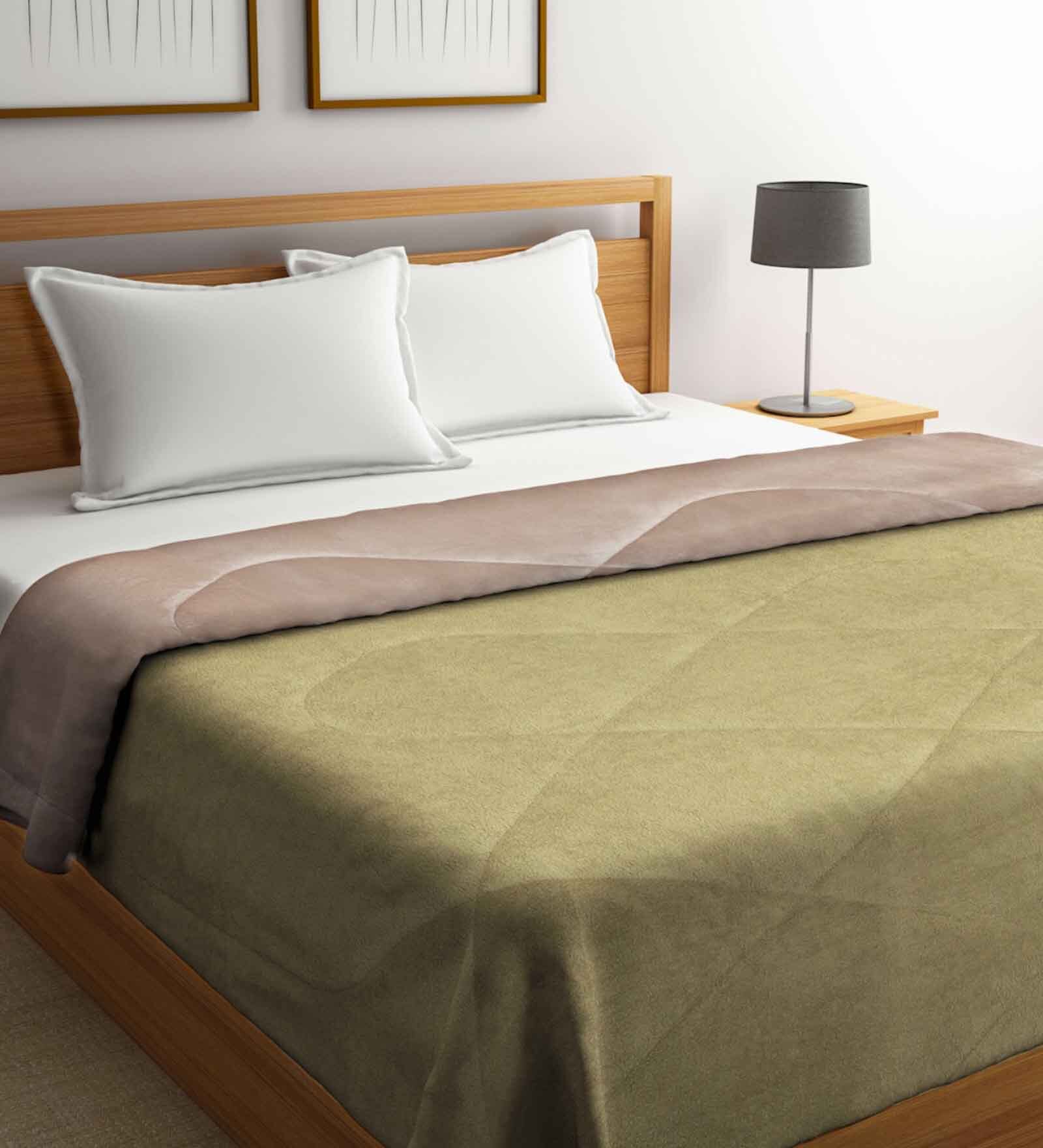 Buy Multicolor Wool 800 Heavy Winter Double Bed Quilt at 70% OFF by ...