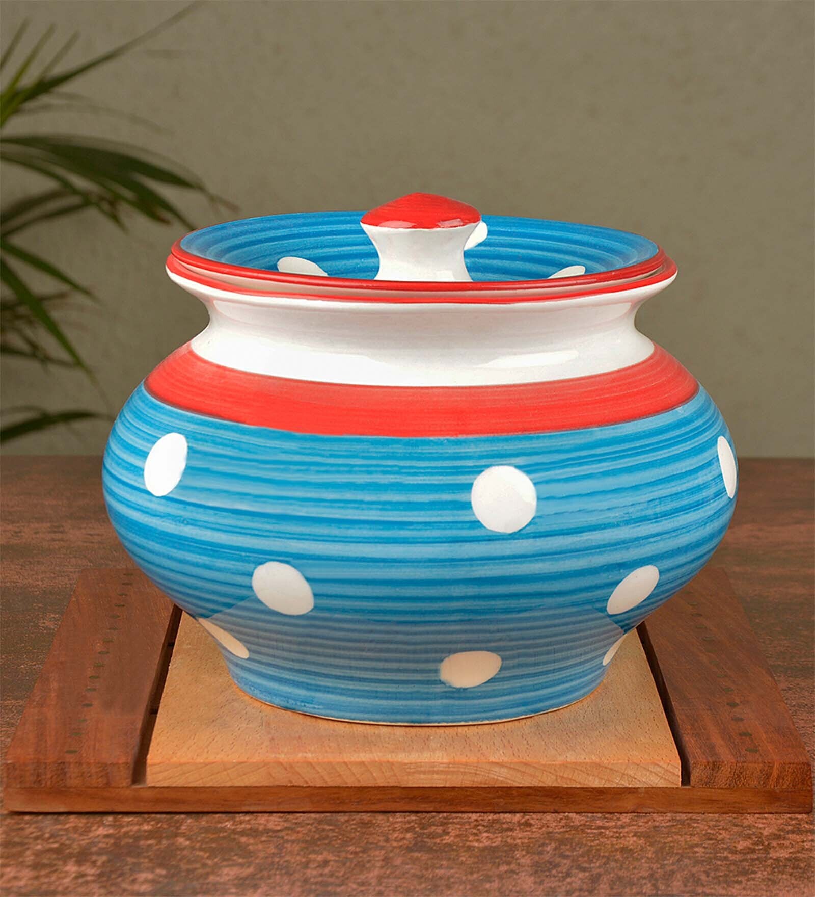 Buy Nifty 1250ml Ceramic Serving Handi with Lid at 38% OFF by ...