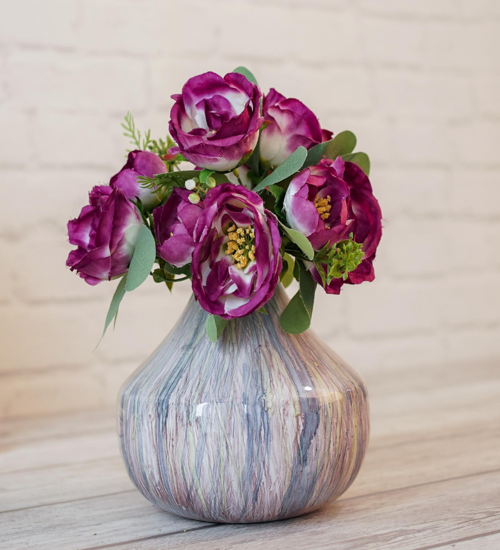 Buy Nivi Multicolour Iron Vase at 14% OFF by Behoma | Pepperfry