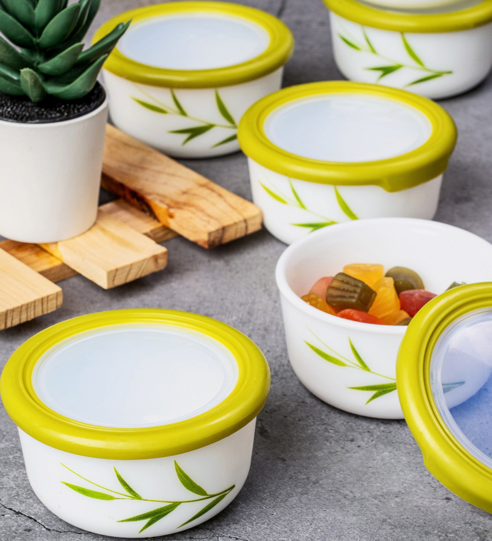 Buy Opal Glass 6pcs Condiment Set at 5% OFF by Cello | Pepperfry