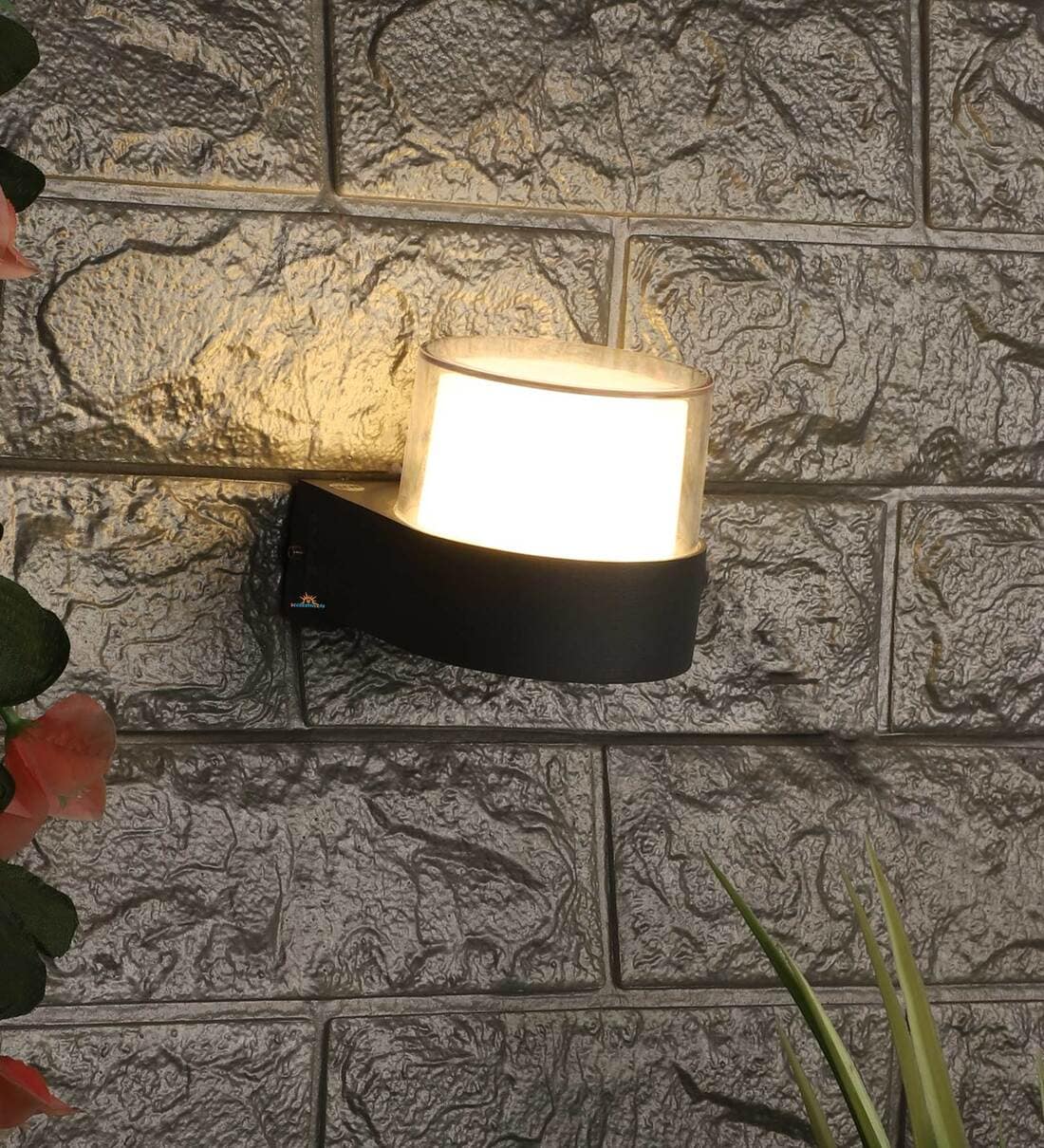 Buy Outdoor Led Wall Light at 43% OFF by DecorativeRay | Pepperfry