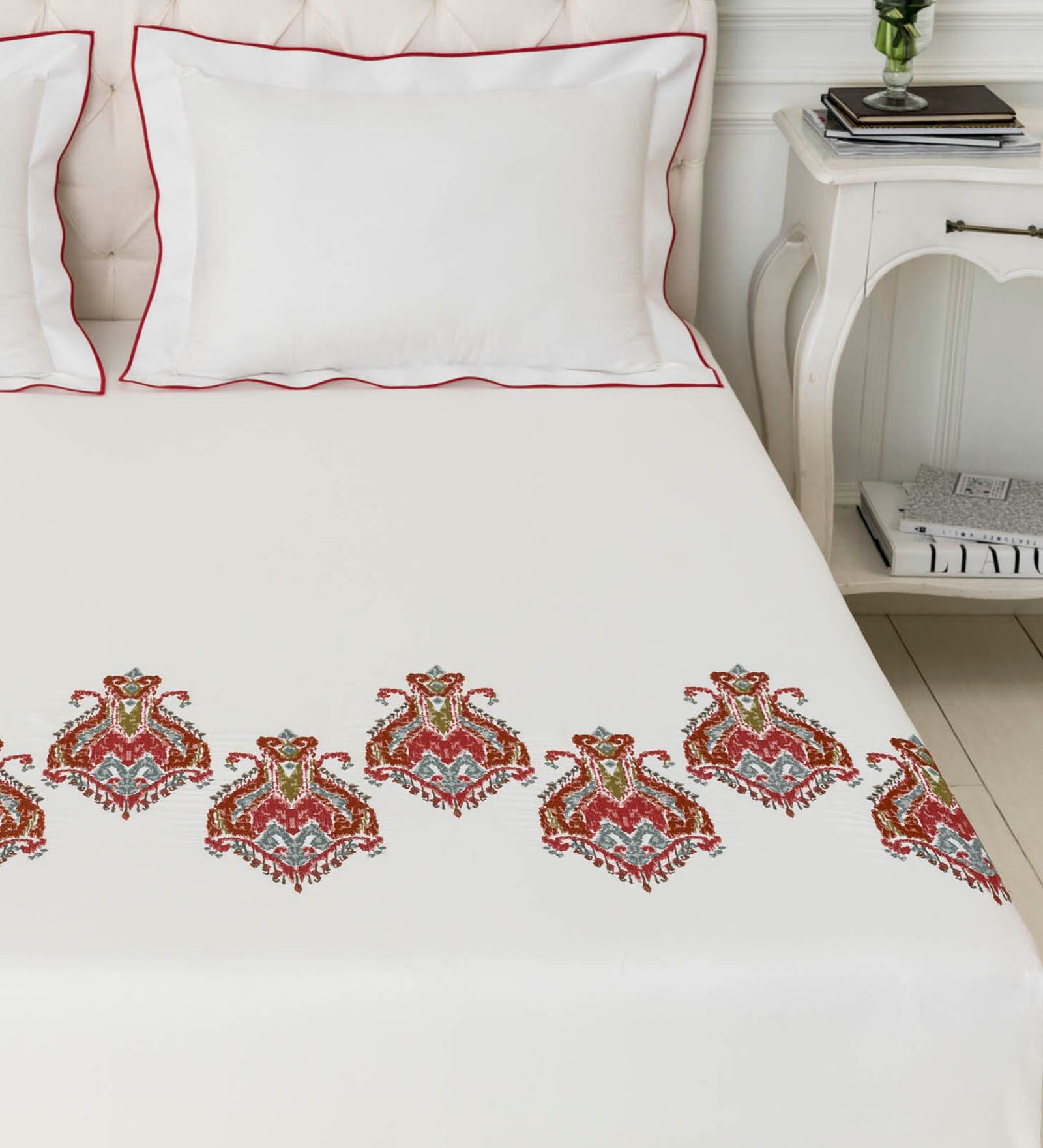 Buy Premium Embroidery Cotton 210TC King Size Bedsheet With 2 Pillow ...