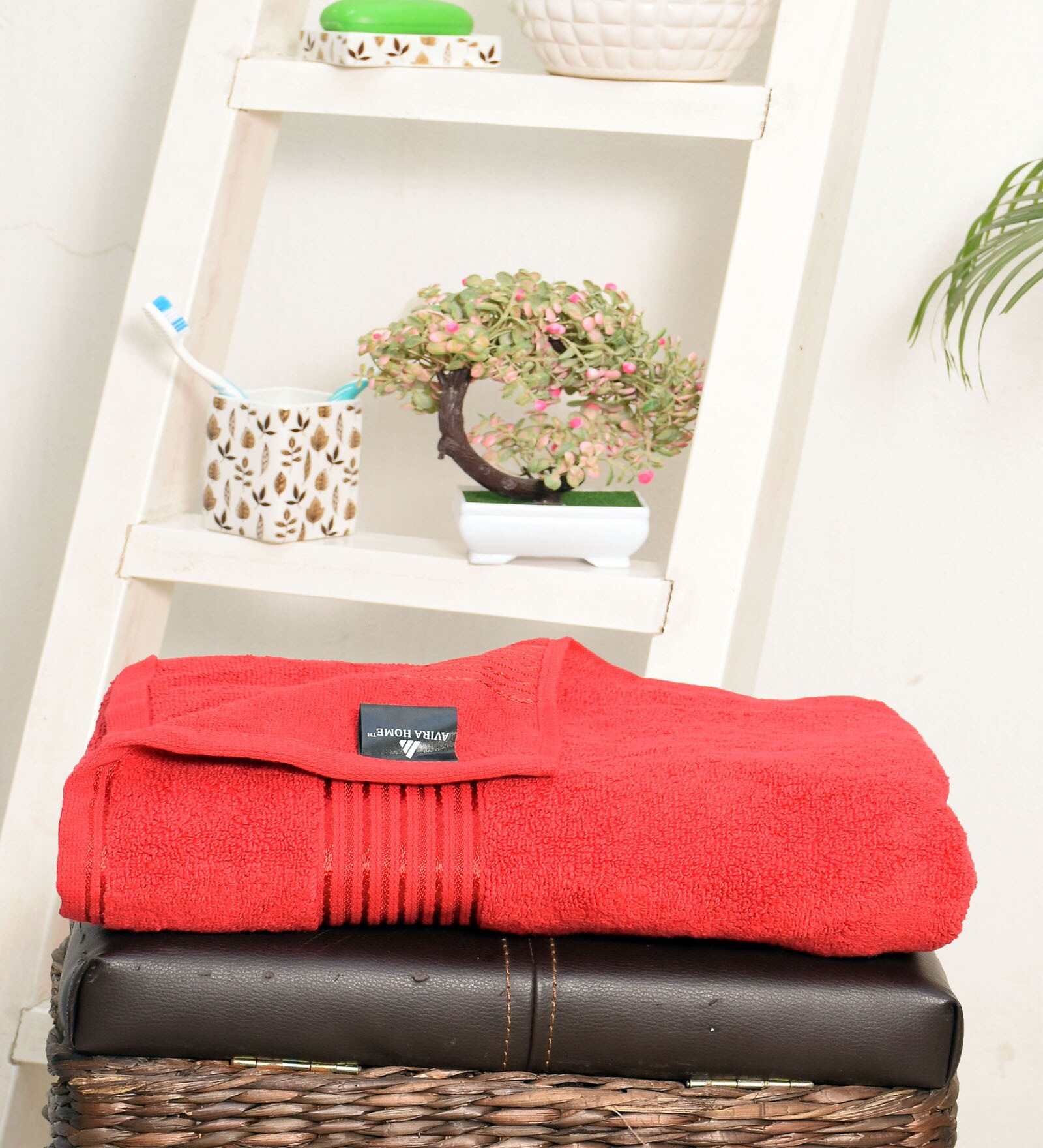 Buy Red Solid 500 GSM Cotton Bath Towel at 43% OFF by AVI Living ...