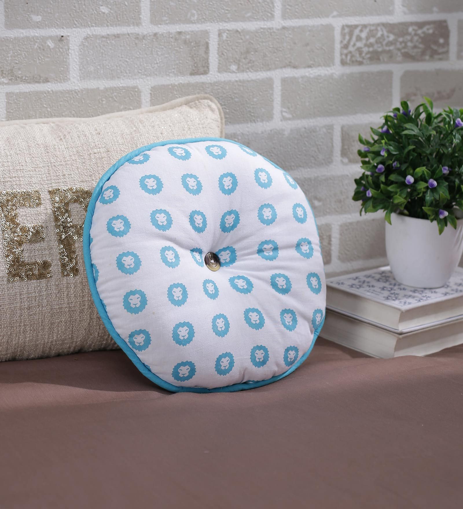Buy Blue Cotton Round Shaped Cushion by Oscar home at 41% OFF by Oscar ...
