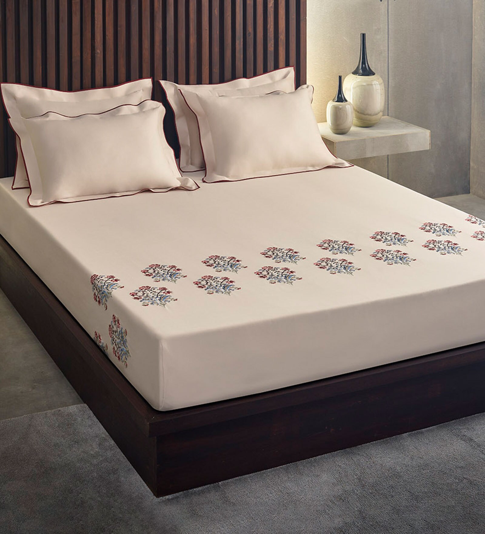 Buy Royal Signature 100% Cotton 210TC Double Bedsheet With 2 Pillow ...