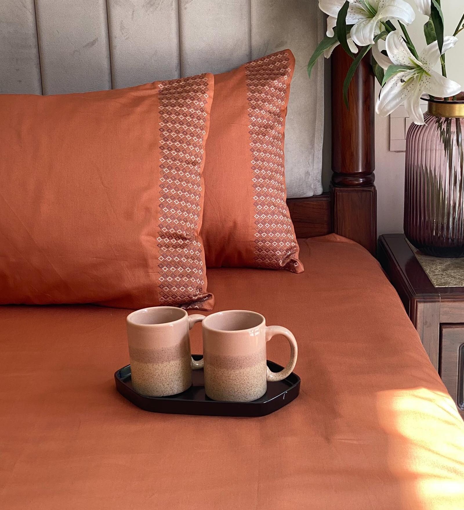 Buy Rust Solid 300 Tc 100 % Cotton Bedsheet With 2 Pillow Covers By ...