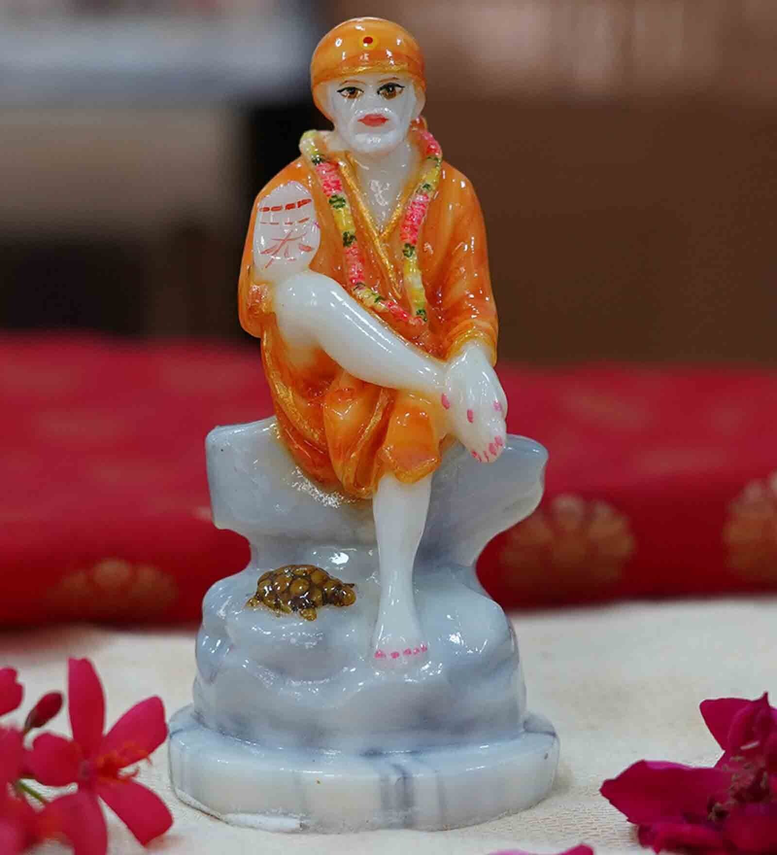 Buy Sai Baba Handpainted Idol at 21% OFF by Chaque Decor | Pepperfry