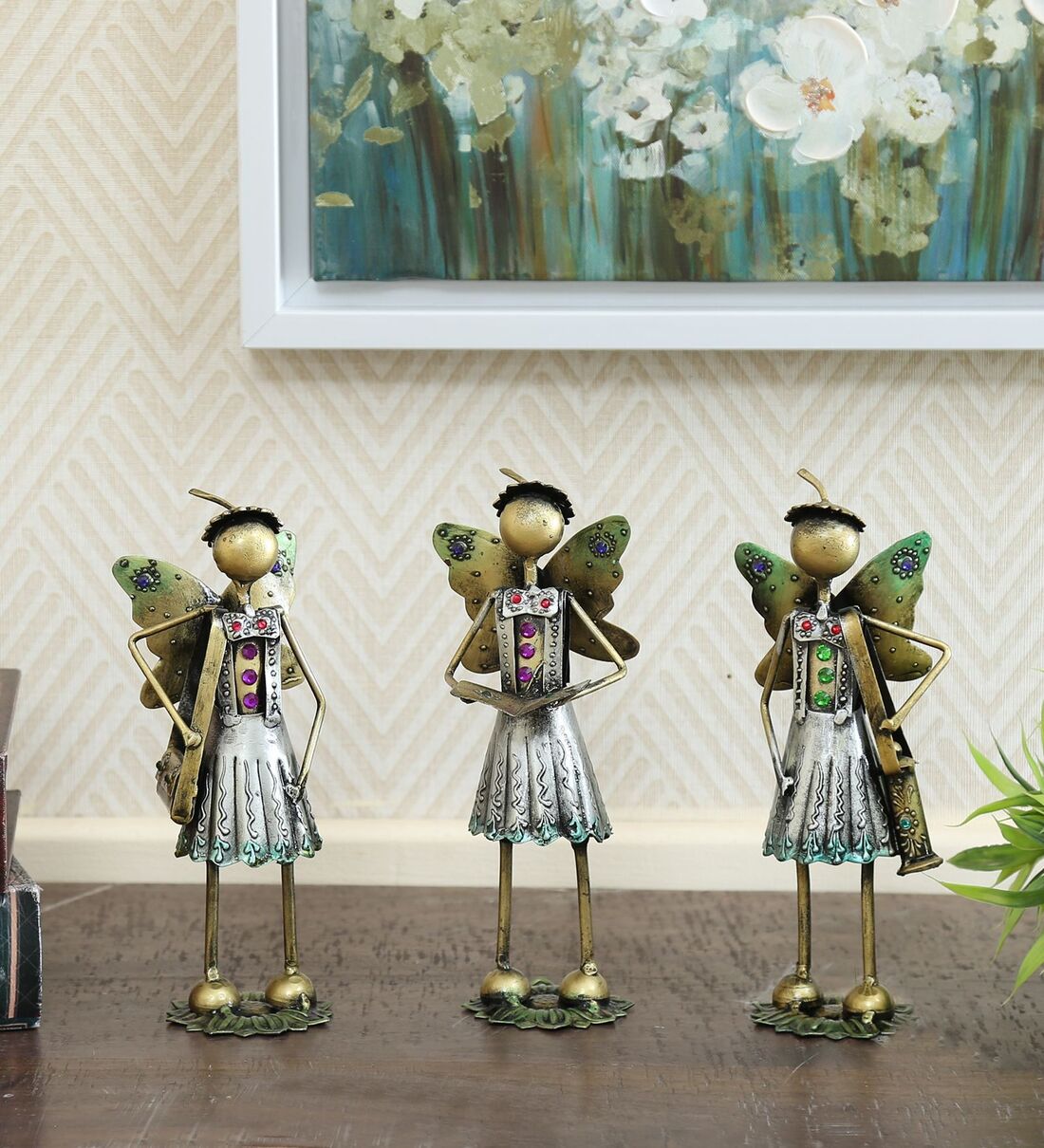 Buy Silver Wrought Iron Human Figurine Set Of 3 at 29% OFF by Godeccor ...