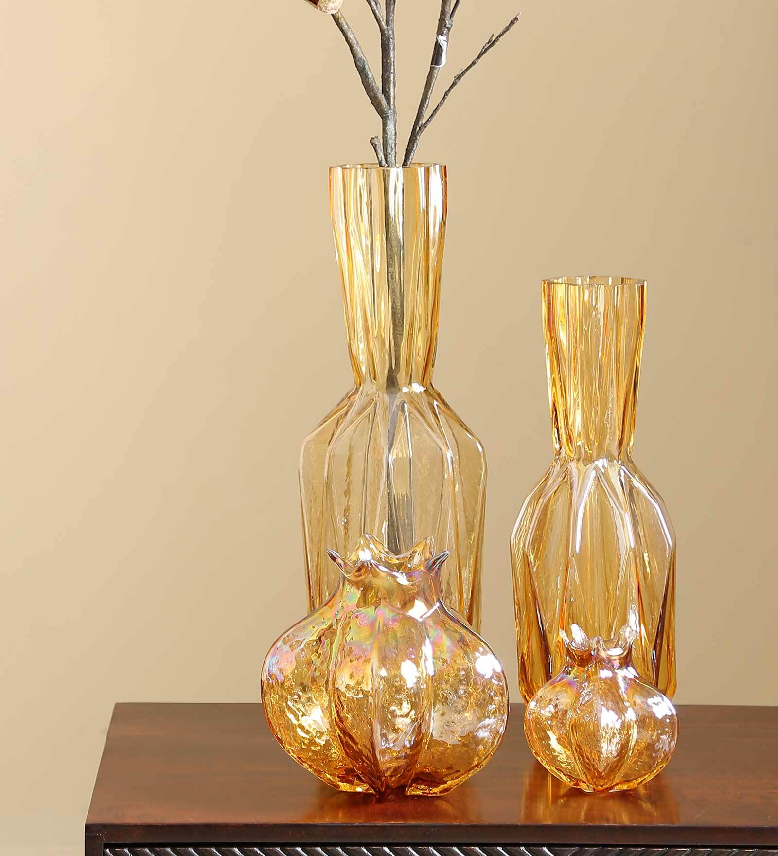 Buy Sinatra Glass Table Vase by Home4U at 20% OFF by Home4U | Pepperfry