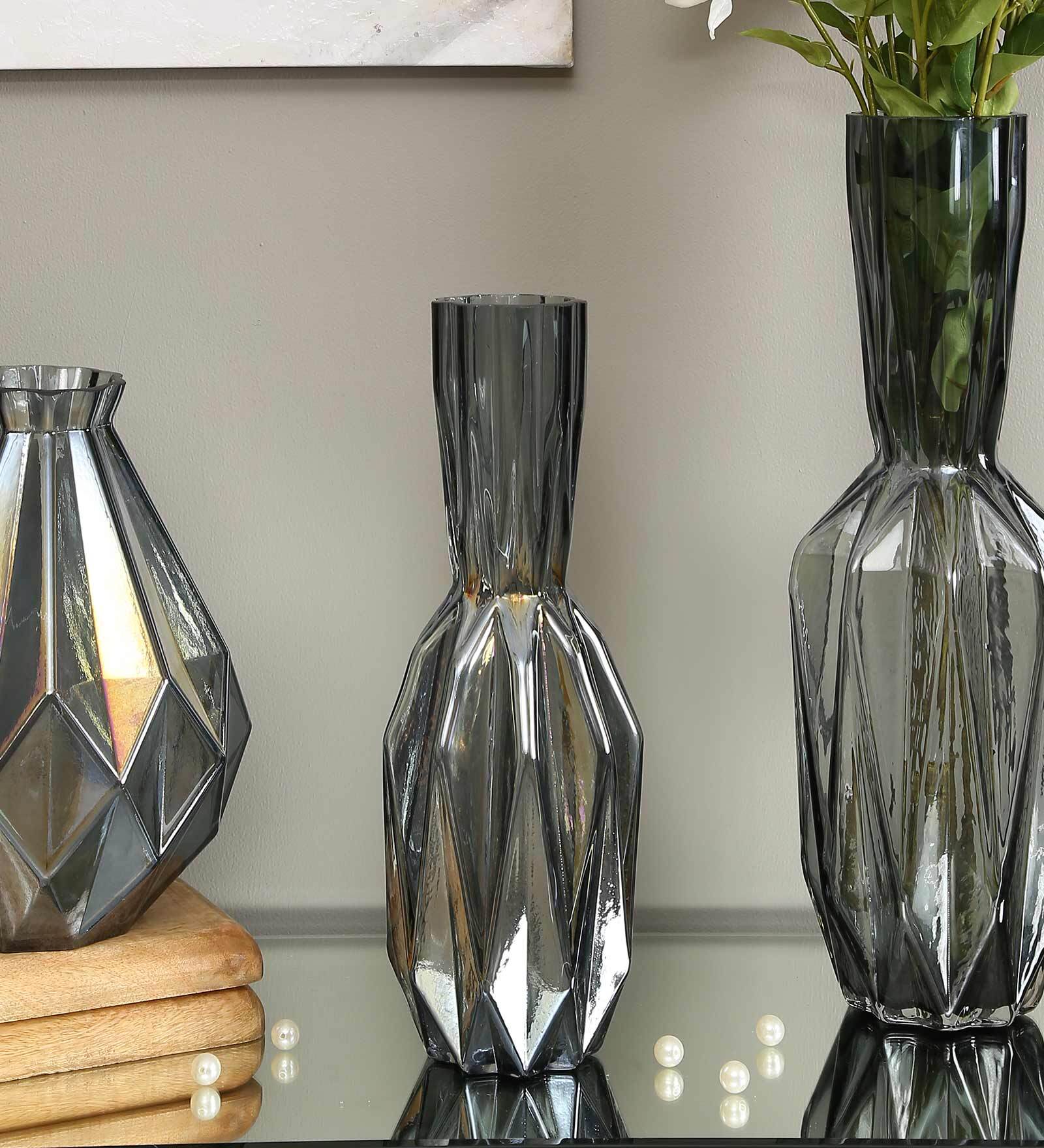 Buy Sinatra Glass Table Vase by Home4U at 20% OFF by Home4U | Pepperfry