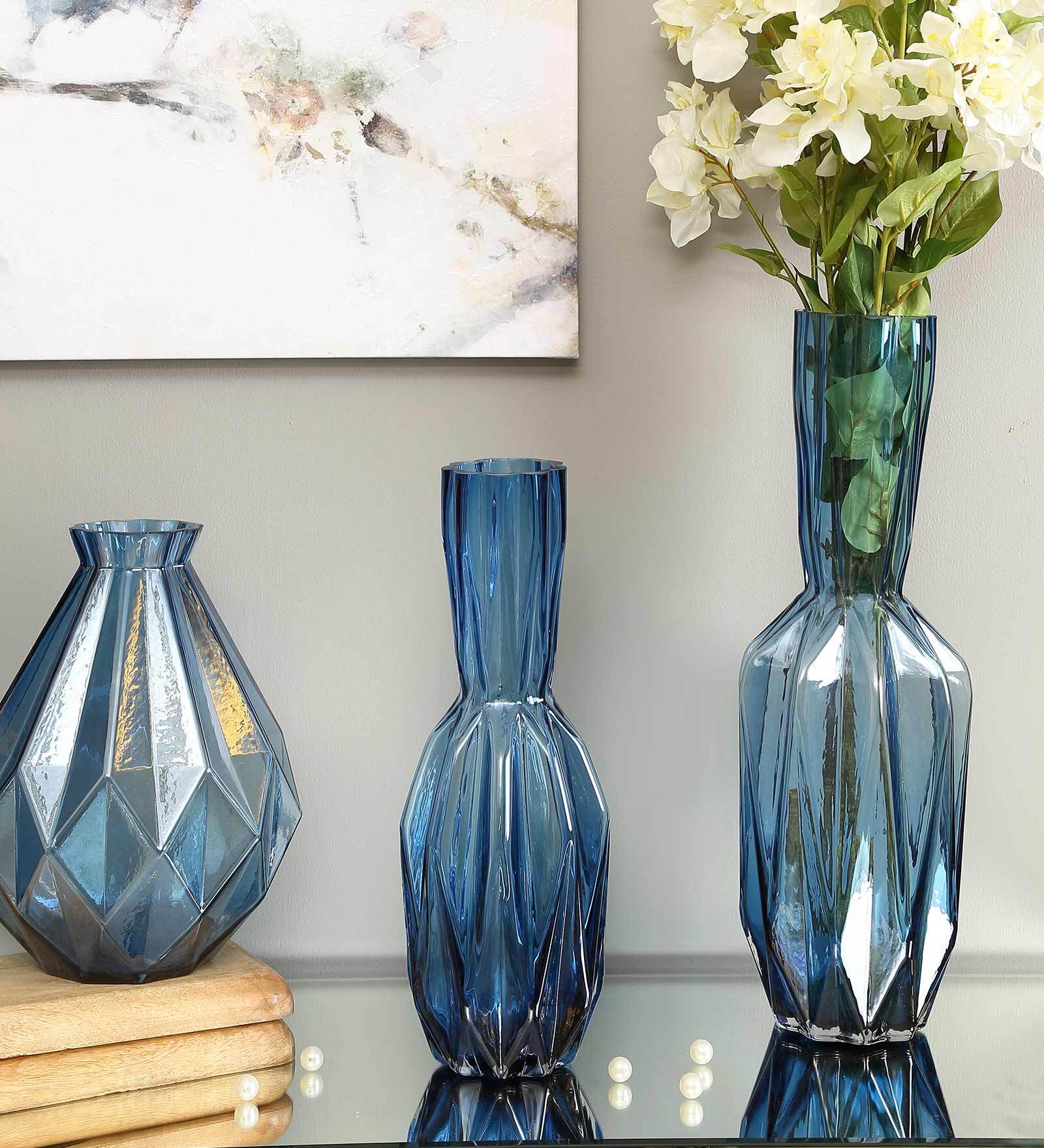 Buy Sinatra Glass Table Vase at 20% OFF by Home4U | Pepperfry