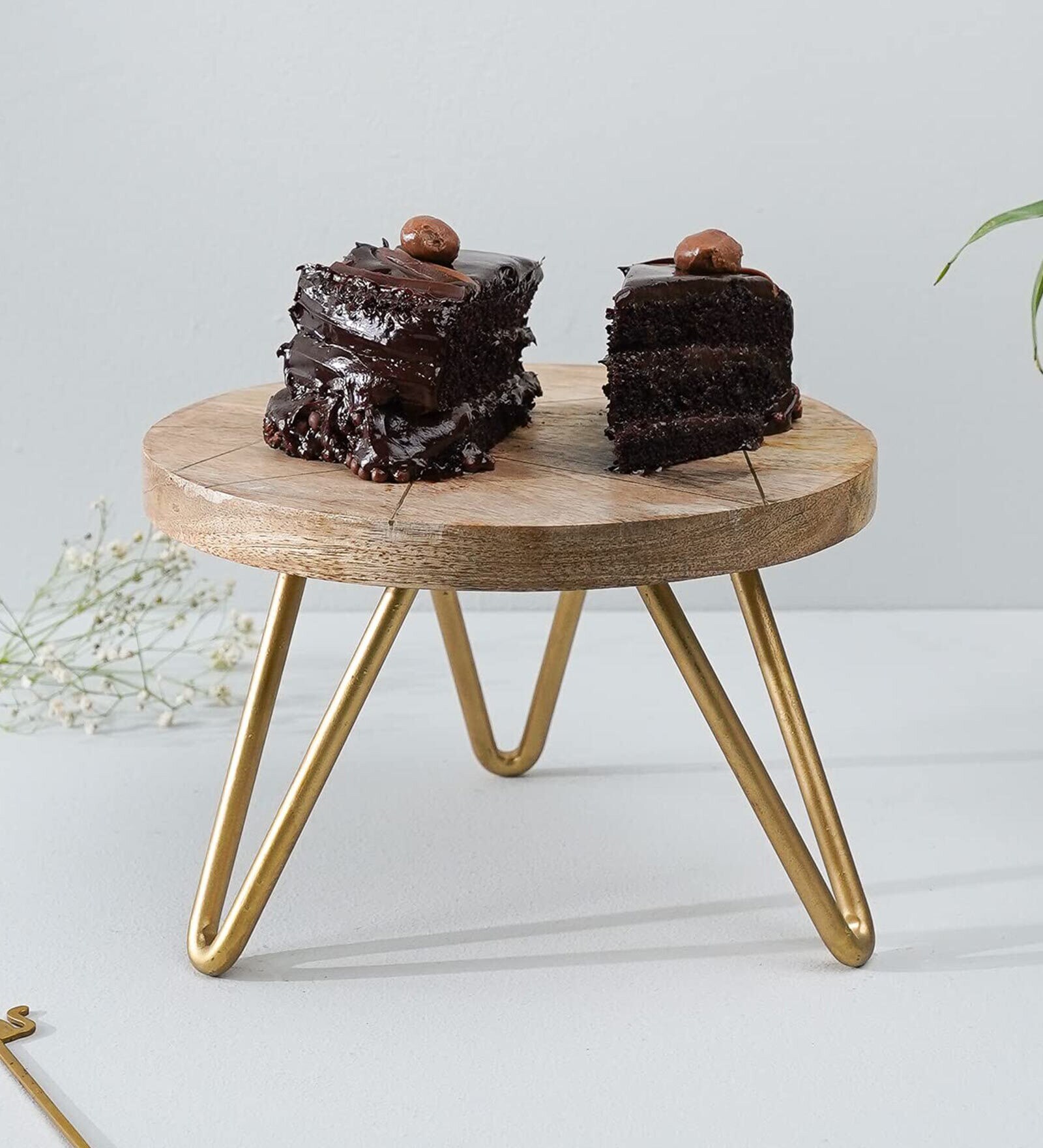 Buy Solid Brown & Gold MDF & Metal Cake Stand at 47% OFF by CASADECOR ...