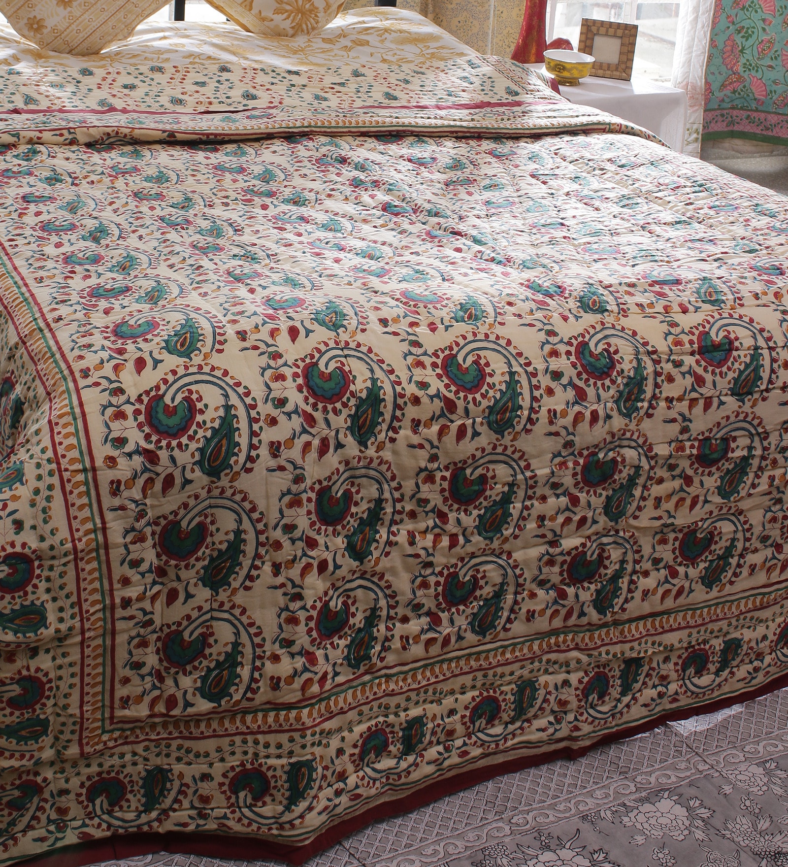 Buy Soma Multicolour Indian Ethnic Cotton Single Size Quilt 1 Pc Online ...