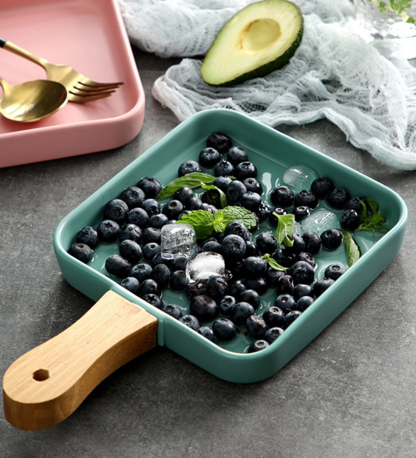 Buy Sqaure Green Ceramic Bake & Serve Pan at 31% OFF by Nestasia ...