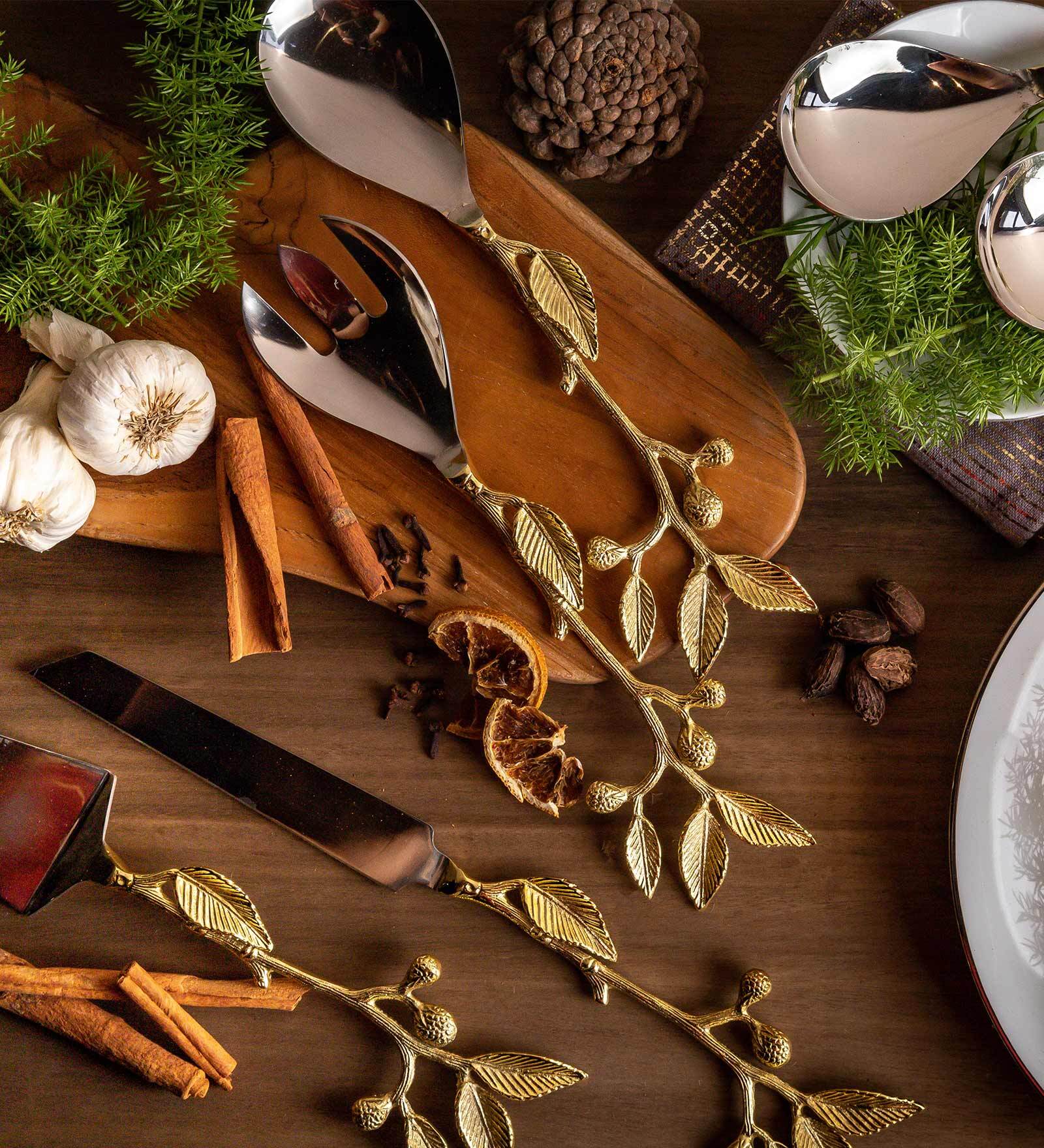 Buy Serving Spoons Gift Set of 2 at 28% OFF by Logam | Pepperfry