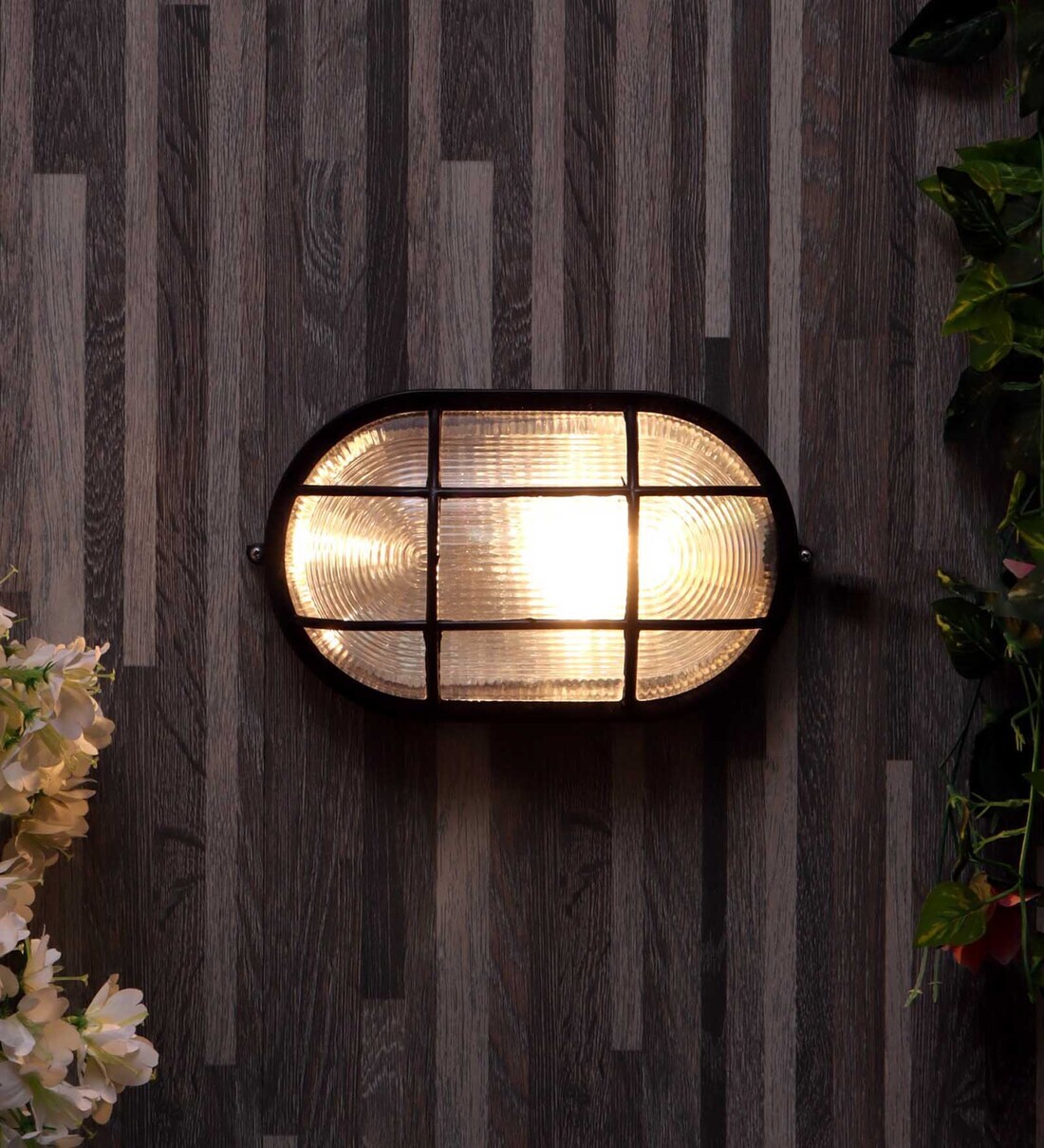 Buy SUPERSCAPE Outdoor Lighting Bulkheads BUL72 at 39% OFF by ...