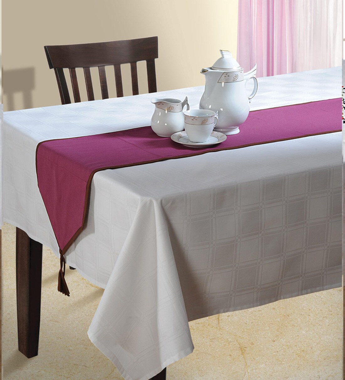 Buy Tonga White Cotton Table Runner at 40% OFF by Swayam | Pepperfry