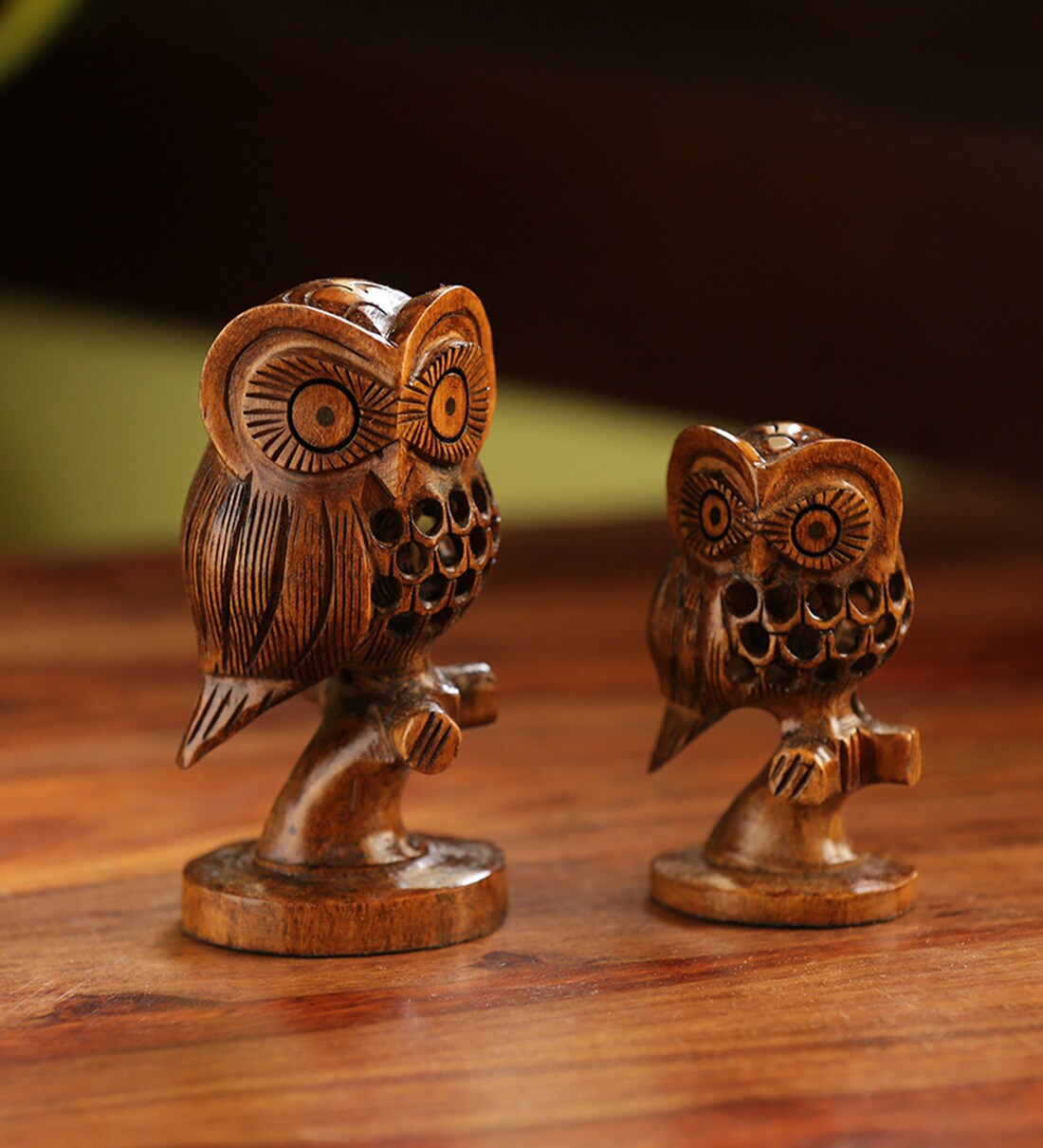 Buy The Resting Owl Pair' Hand Painted Showpiece In Cedar Wood Set of 2 ...