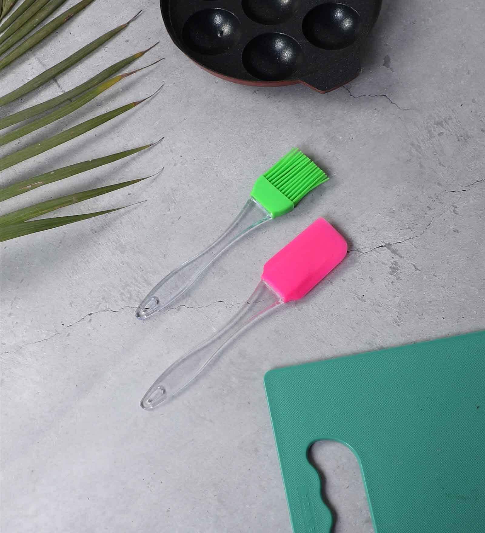 Buy Non-Stick Silicon & plastic 2 Pc Spatula & Brush set at 55% OFF by ...