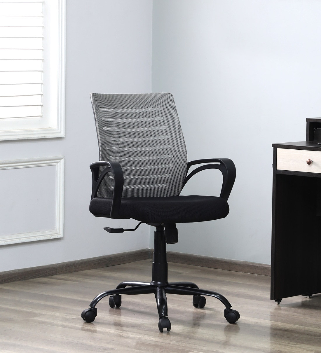 Buy Verona Breathable Mesh Ergonomic Chair in Grey Colour at 60% OFF by ...