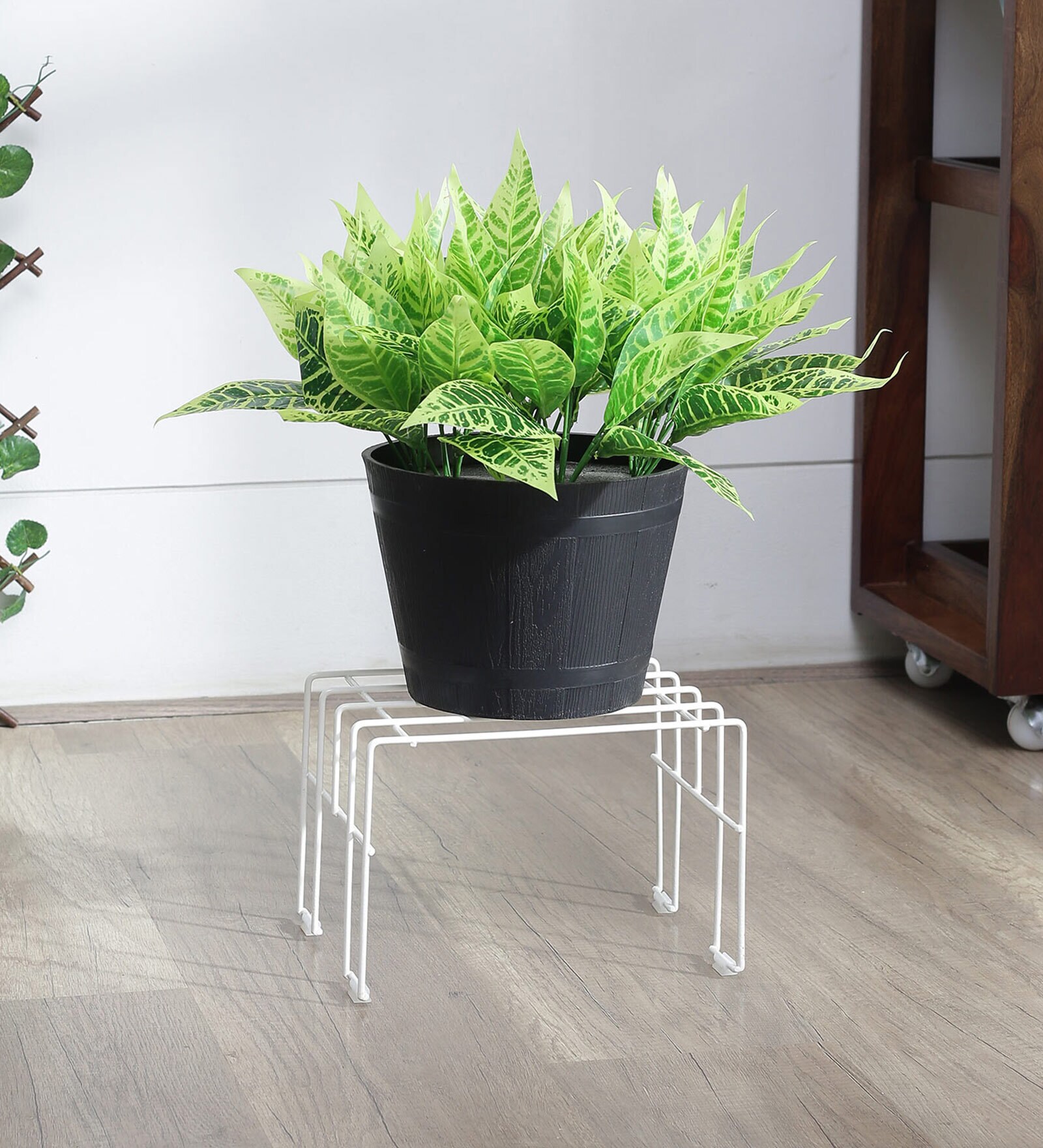 Buy White Metal Planter Stand by Meshable at 20% OFF by Meshable ...