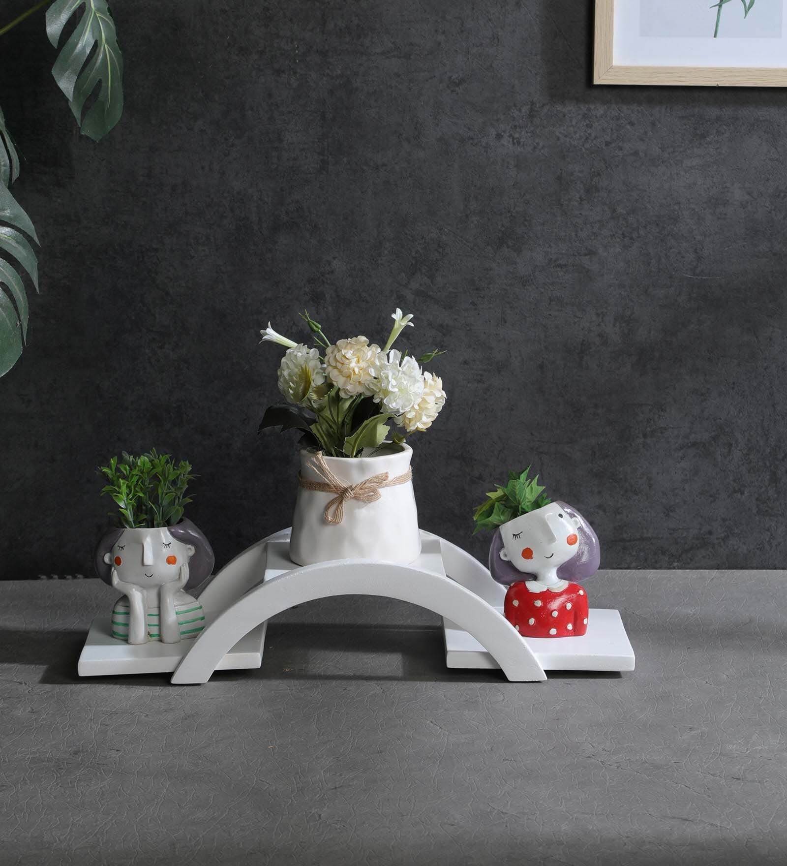 Buy White Pot Bridge Planter Stand Medium by Lycka at 27% OFF by Lycka ...