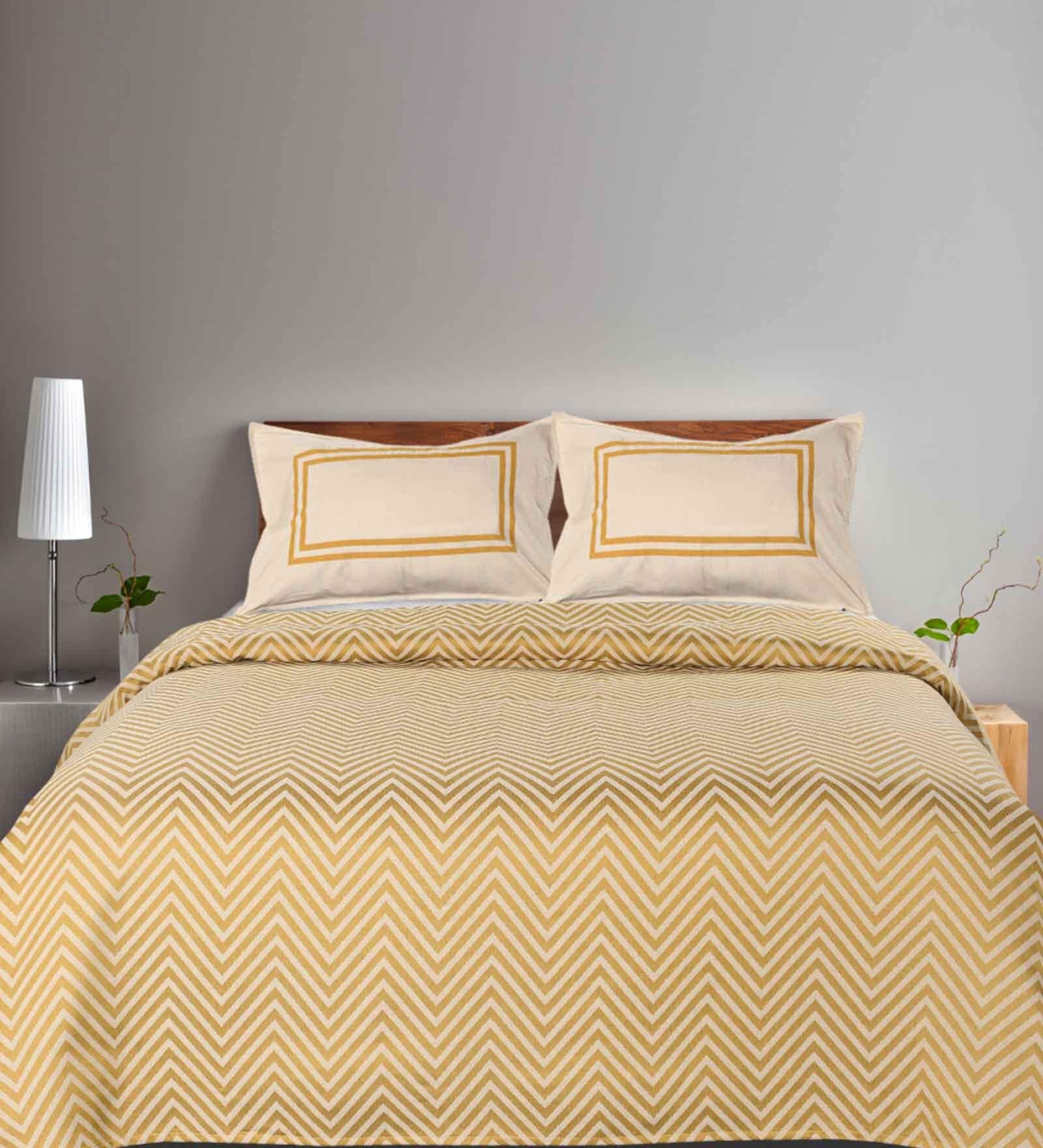 Buy Yellow Geometric 144 Tc 100 Cotton King Sized Bed Sheets With 2