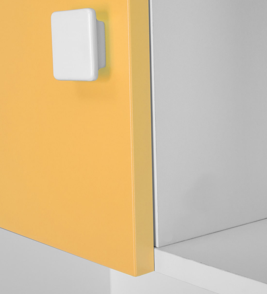 Buy Young America Kids Study Table in Yellow & Green Colour by Alex ...