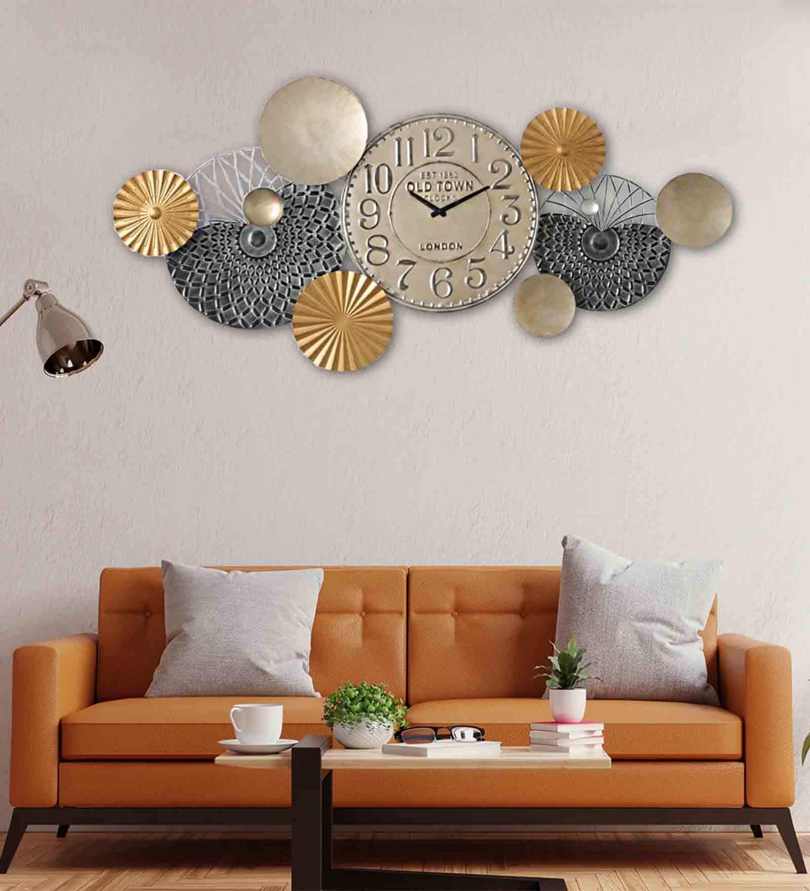 Buy Zeus Novelty Metal Wall Clock by Dekor Company at 9% OFF by Dekor ...